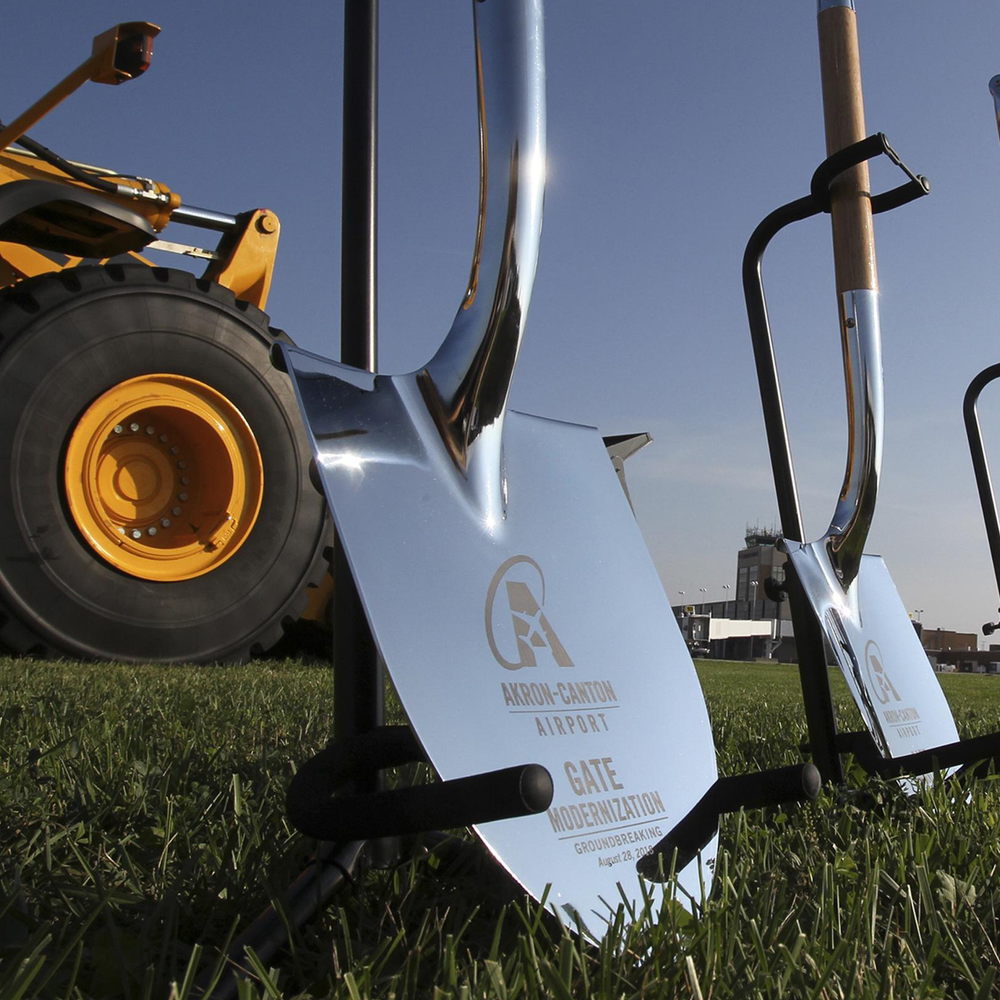 Learn About Our Shovels - Engraving, Awards & Gifts