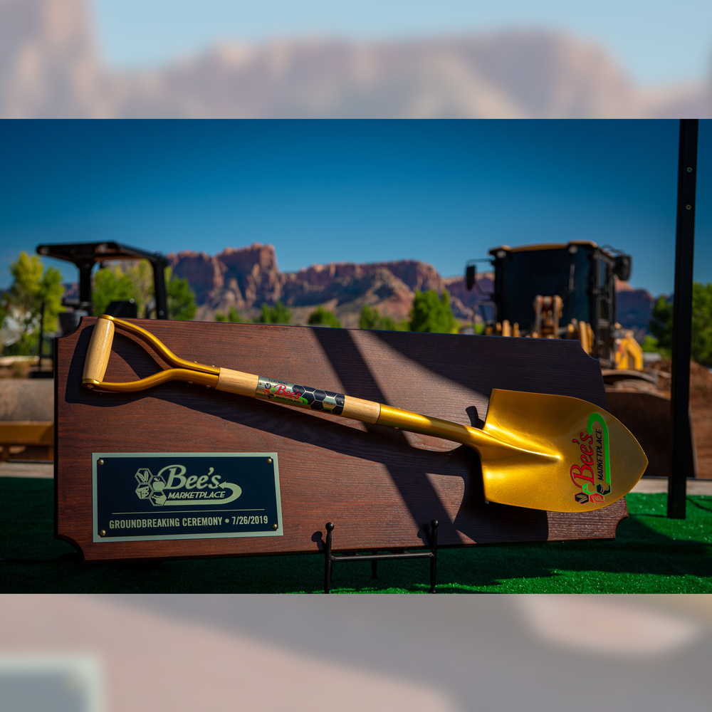 42" x 16" Full Size Shovel Plaque - Engraving, Awards & Gifts