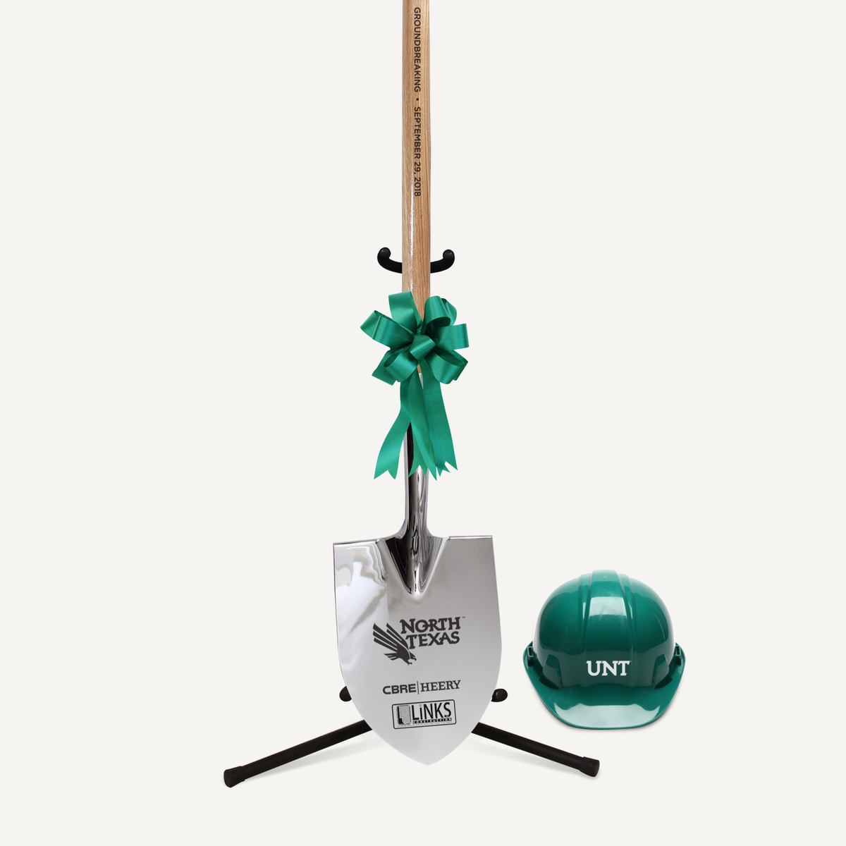 Full Size Chrome & Silver Ceremonial Shovels - Engraving, Awards & Gifts